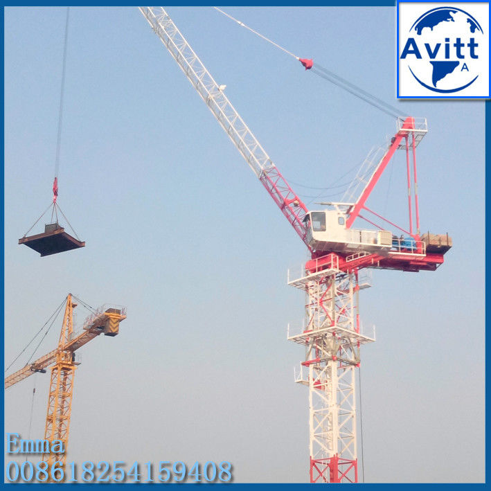 D4522 1.6*3m Mast Luffing Tower Crane 6tons Load Capacity Mast Height 25.5m